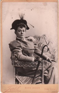 Risque | THE CABINET CARD GALLERY