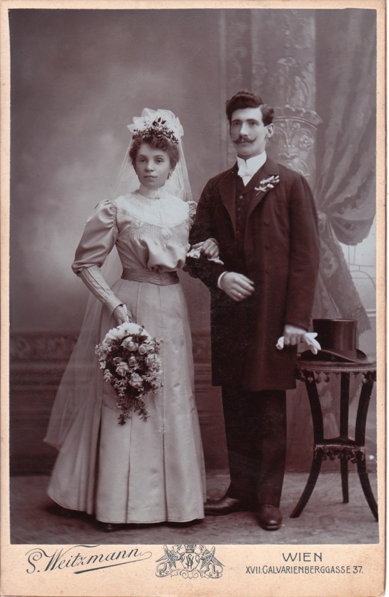 Photographer: Weitzmann | THE CABINET CARD GALLERY