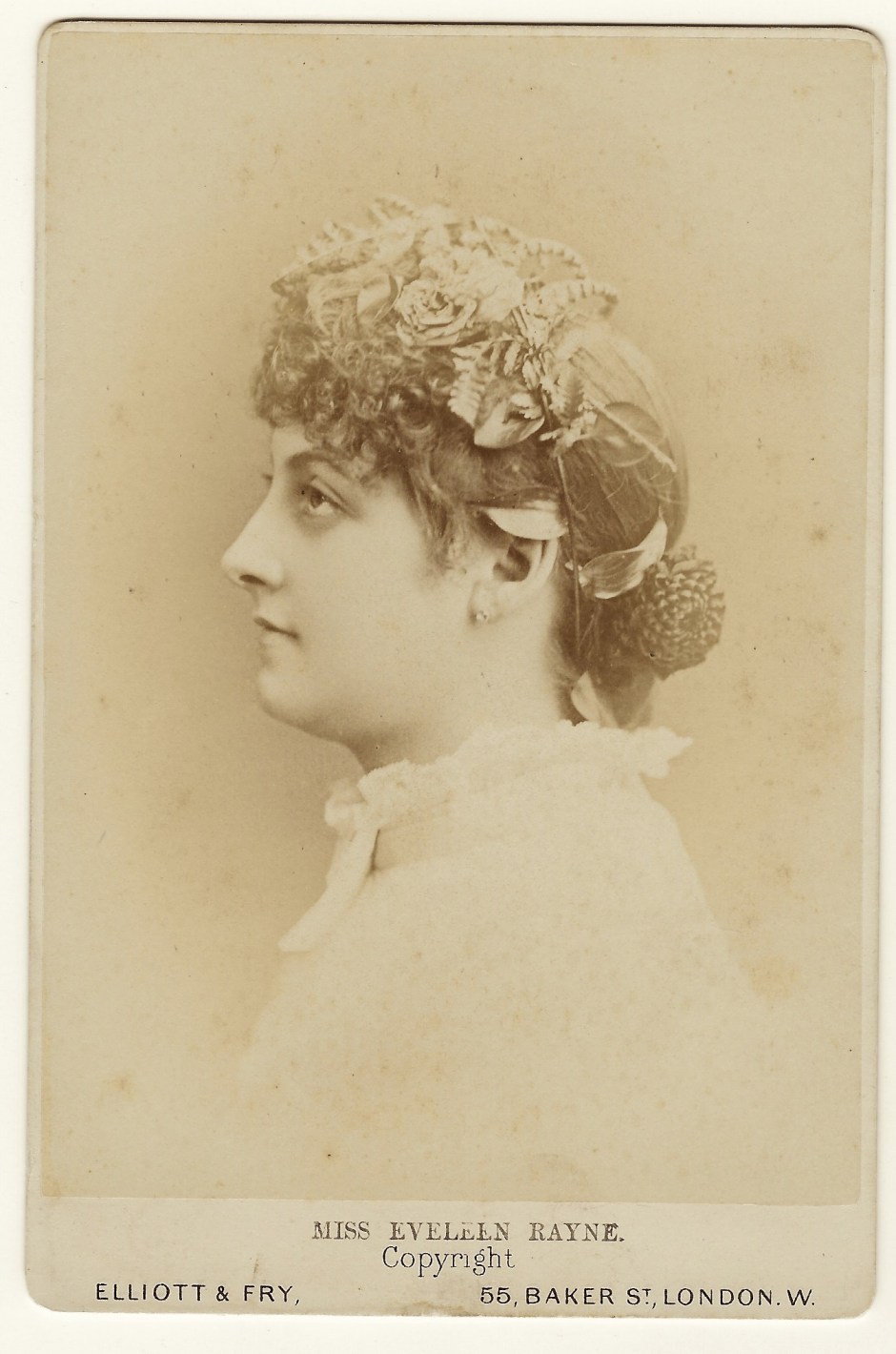 Photographer: Elliott & Fry | THE CABINET CARD GALLERY