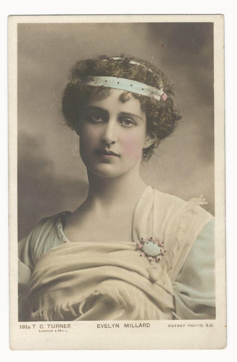 Photographer: Lafayette | THE CABINET CARD GALLERY