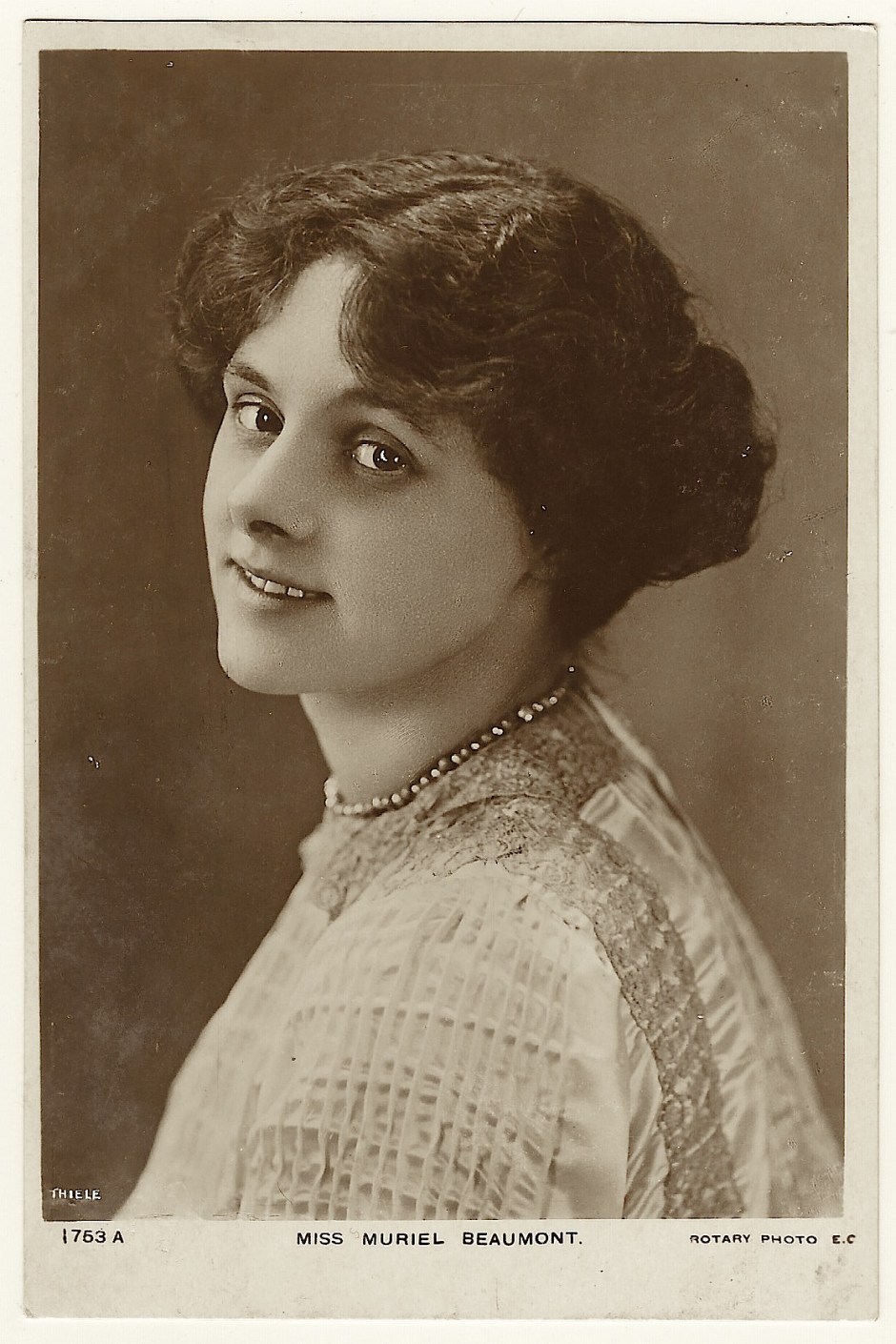MISS MURIEL BEAUMONT – BEAUTIFUL ENGLISH STAGE ACTRESS | THE CABINET ...