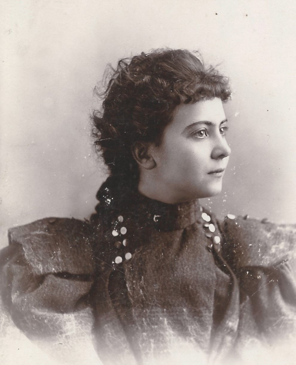 Photographer: Gray (MA) | THE CABINET CARD GALLERY