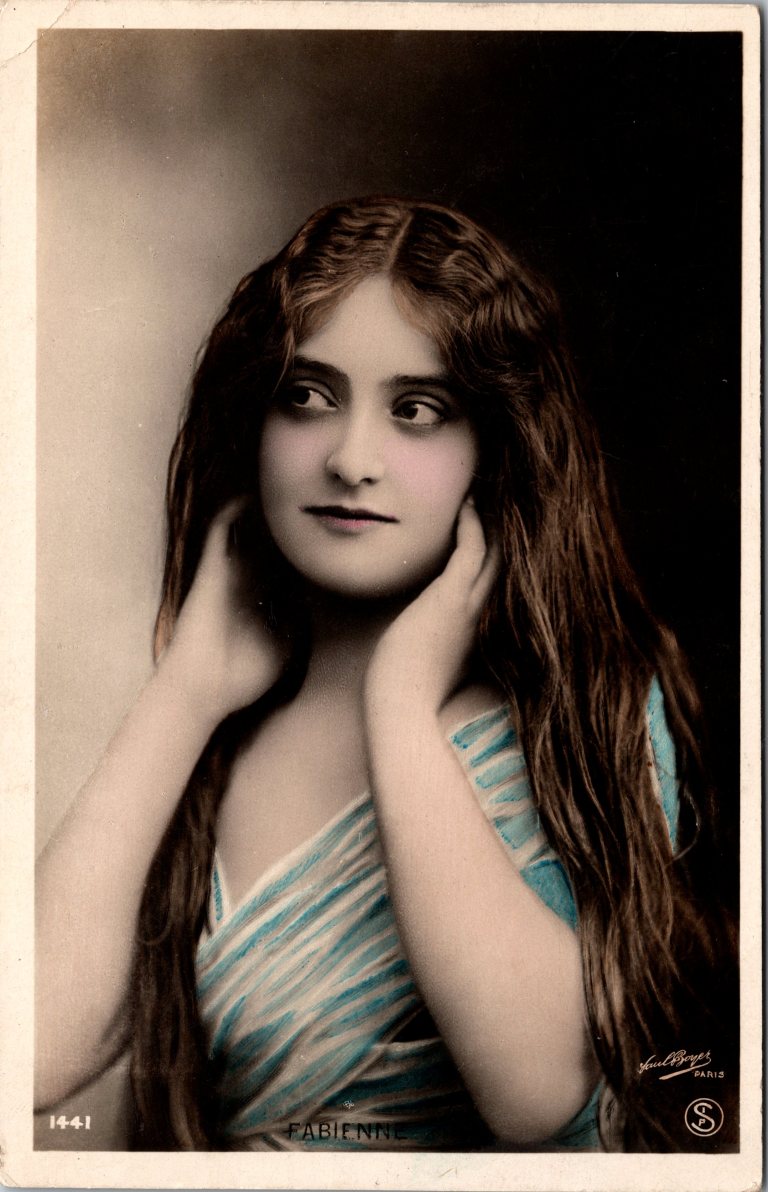 Photographer: Boyer | THE CABINET CARD GALLERY