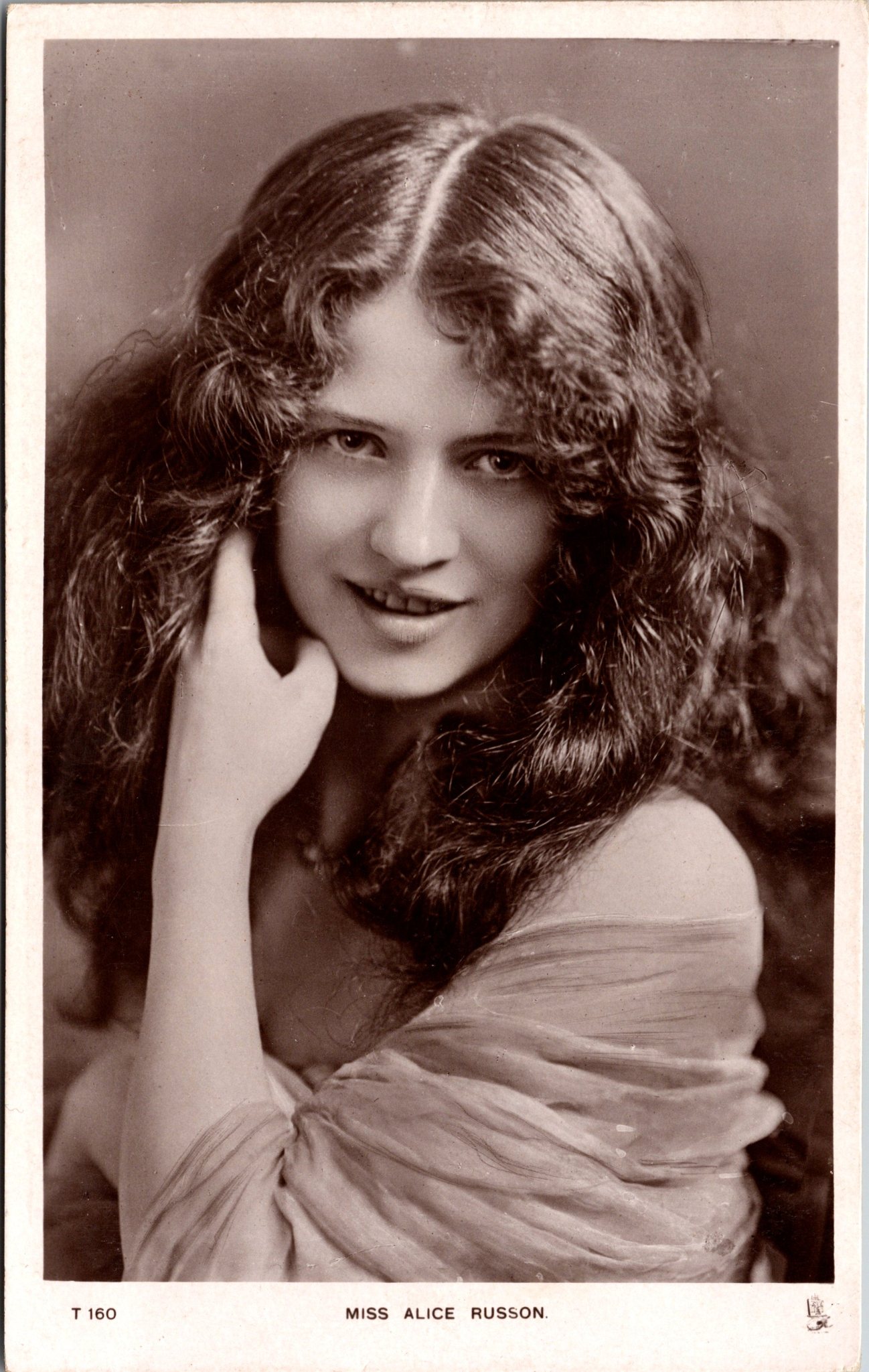 Philco | THE CABINET CARD GALLERY