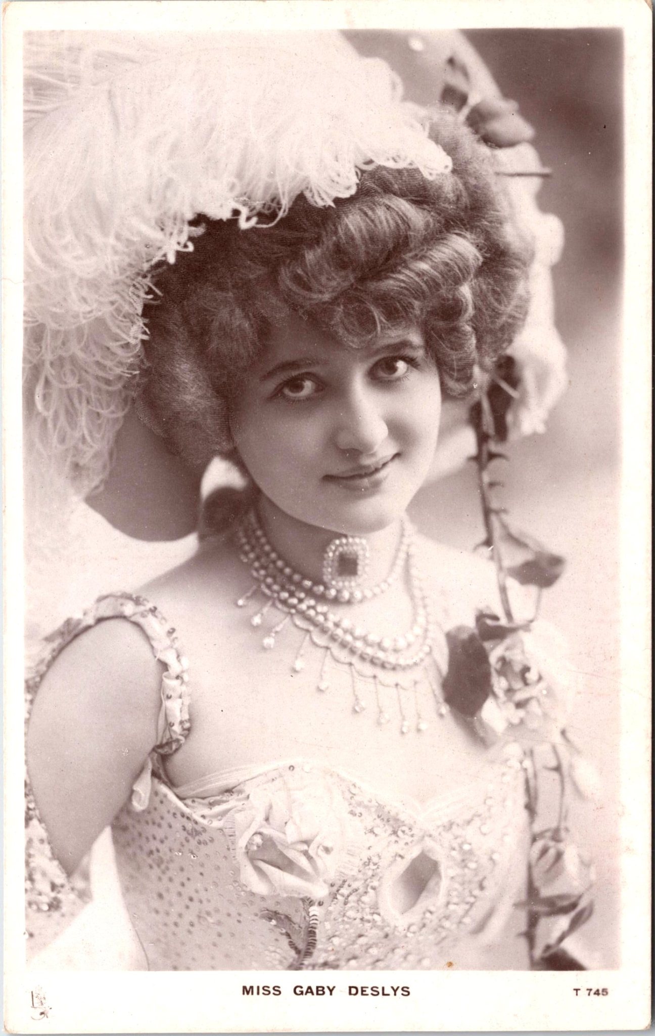 France | THE CABINET CARD GALLERY