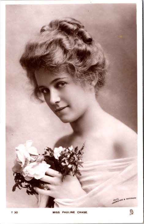 Raphael Tuck | THE CABINET CARD GALLERY