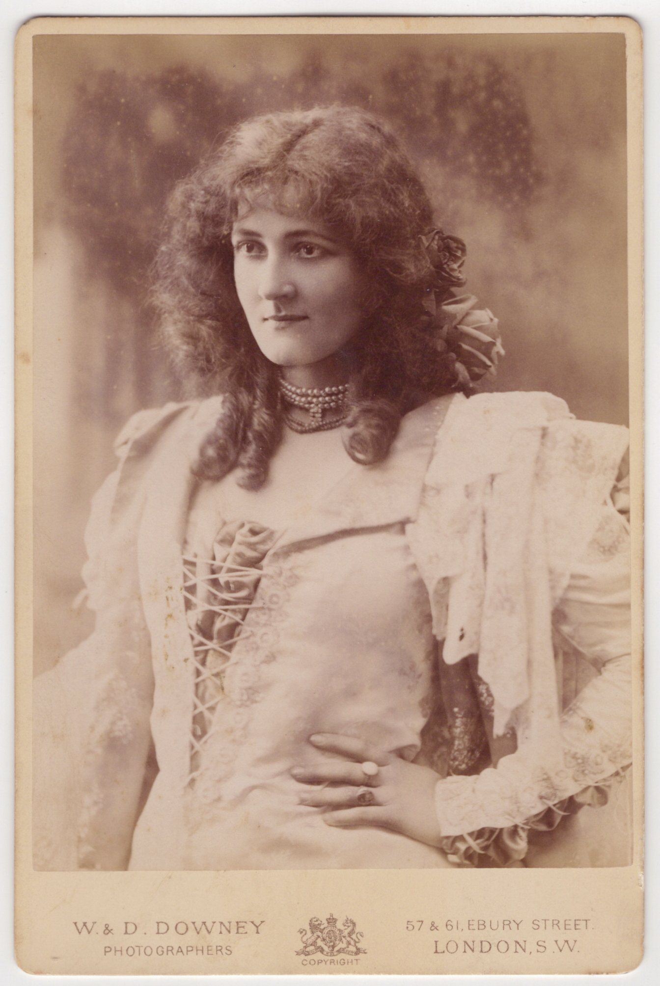 Photographer: Lafayette | THE CABINET CARD GALLERY