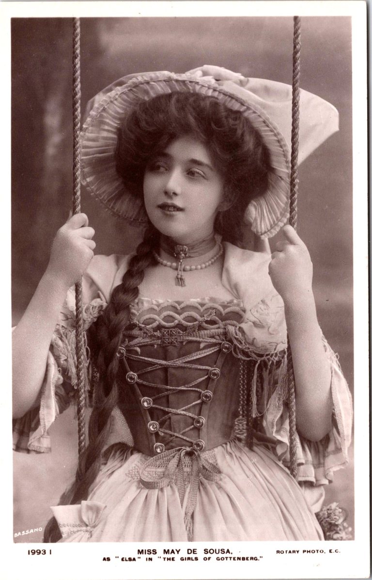 Philco | THE CABINET CARD GALLERY